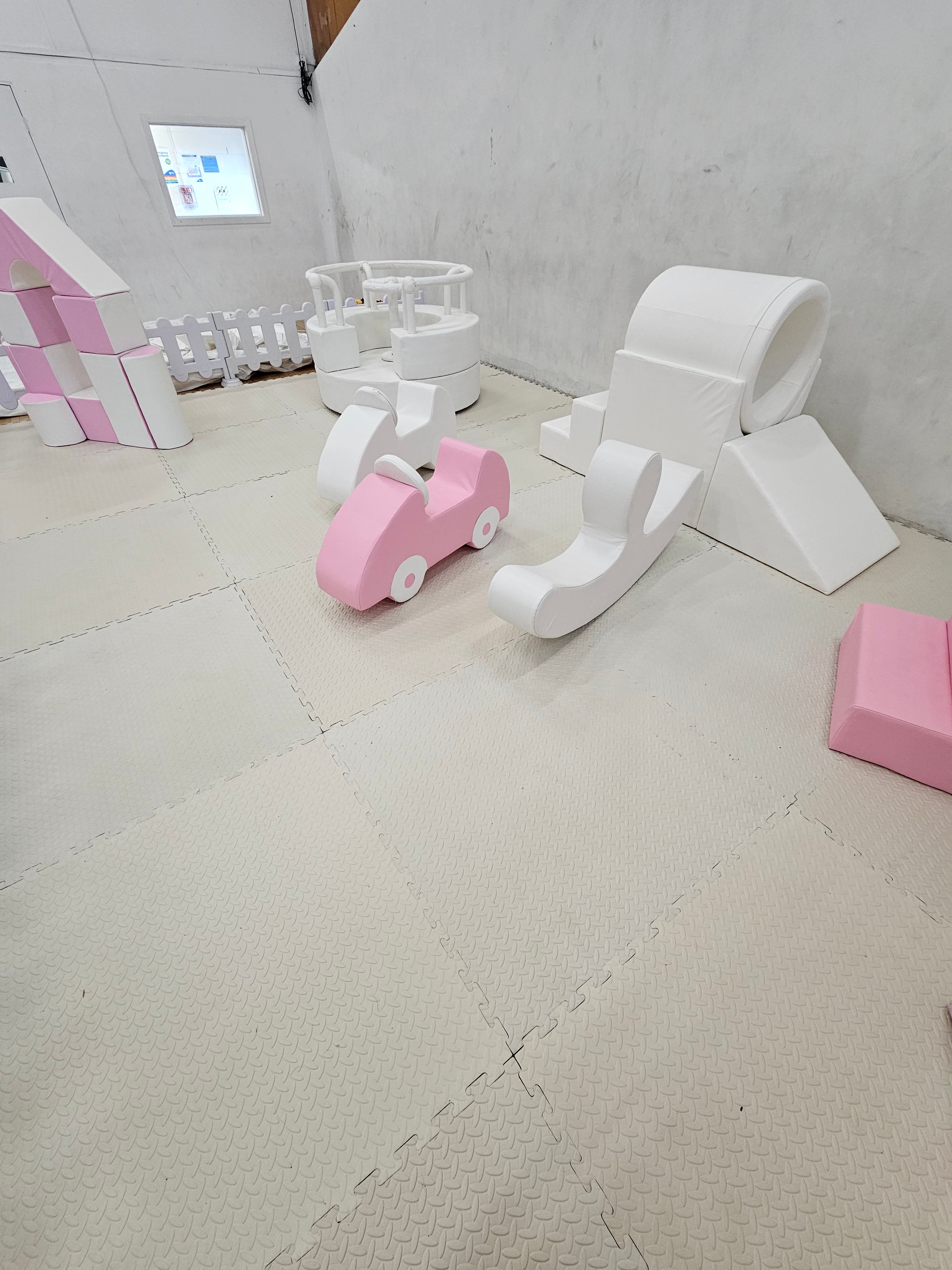 Carnival Rides – Design By Ange Party Hire and Event Styling